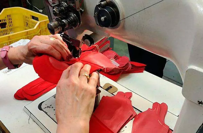 THE MANUFACTURING PROCESS – GREAT THINGS TAKE TIME! - BrandYourShoes